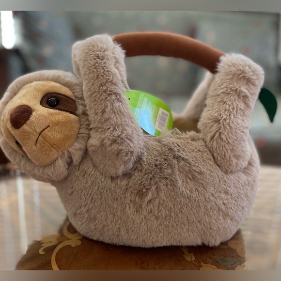 happy go Fluffy | Toys | Nwt Sloth Plush Stuffed Animal Basket ...